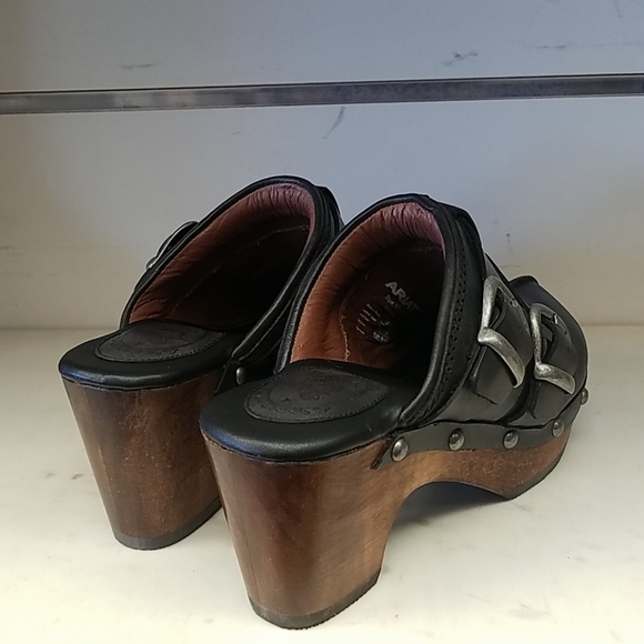 Ariat | Shoes | New Ariat 012075 Black Bridle Spur Leather Clog | Poshmark